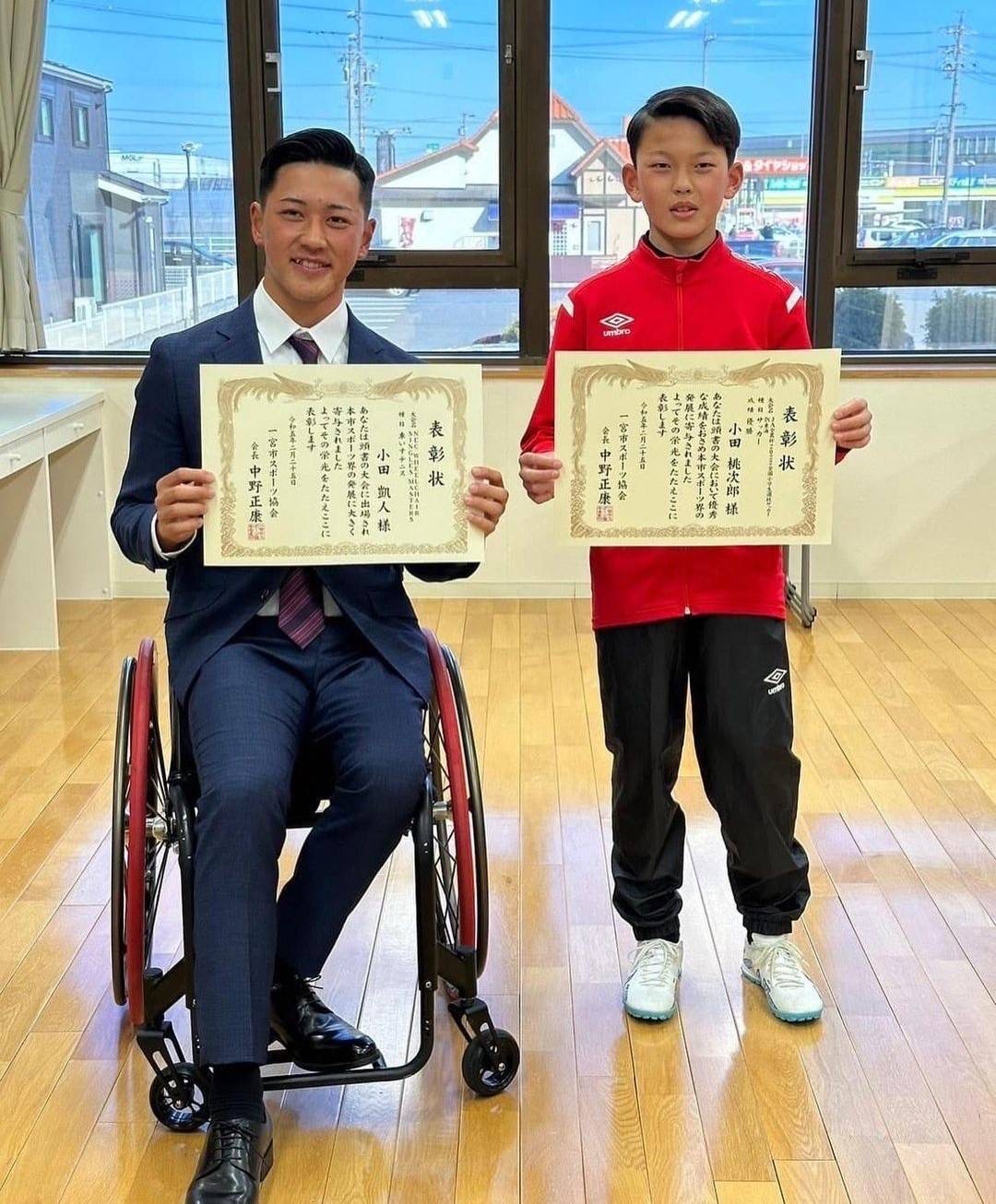 【画像】小田凱人の両親はスポーツ選手？3兄弟で弟・桃次郎はサッカーで表彰されていた！ | Cococheck